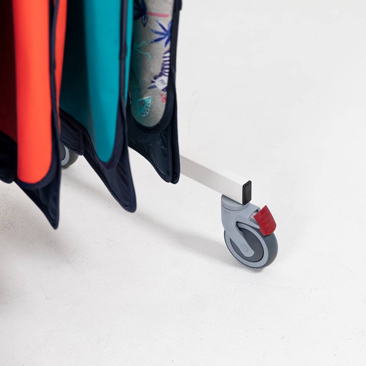 Buy Mobile Lead Apron Rack for 10 One-Piece Aprons. Efficient & Easy ...